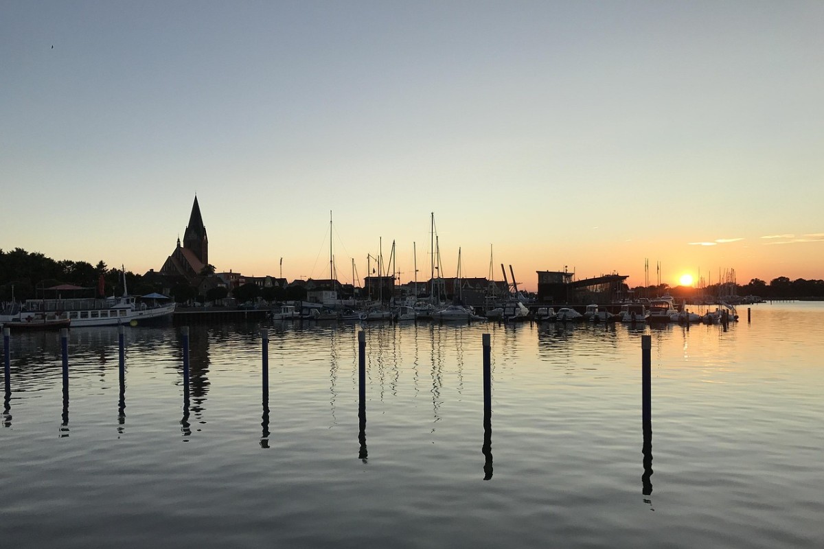 Fynshav-Böjden-Fähreninformationsführer